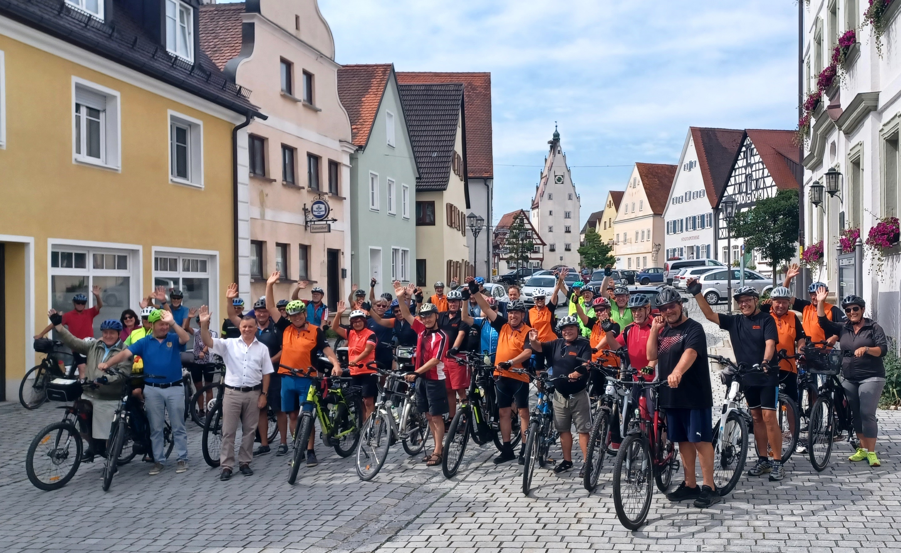 Besondere Aktion zum Auftakt des Stadtradelns 2025|Monheim|Donau-Ries ...