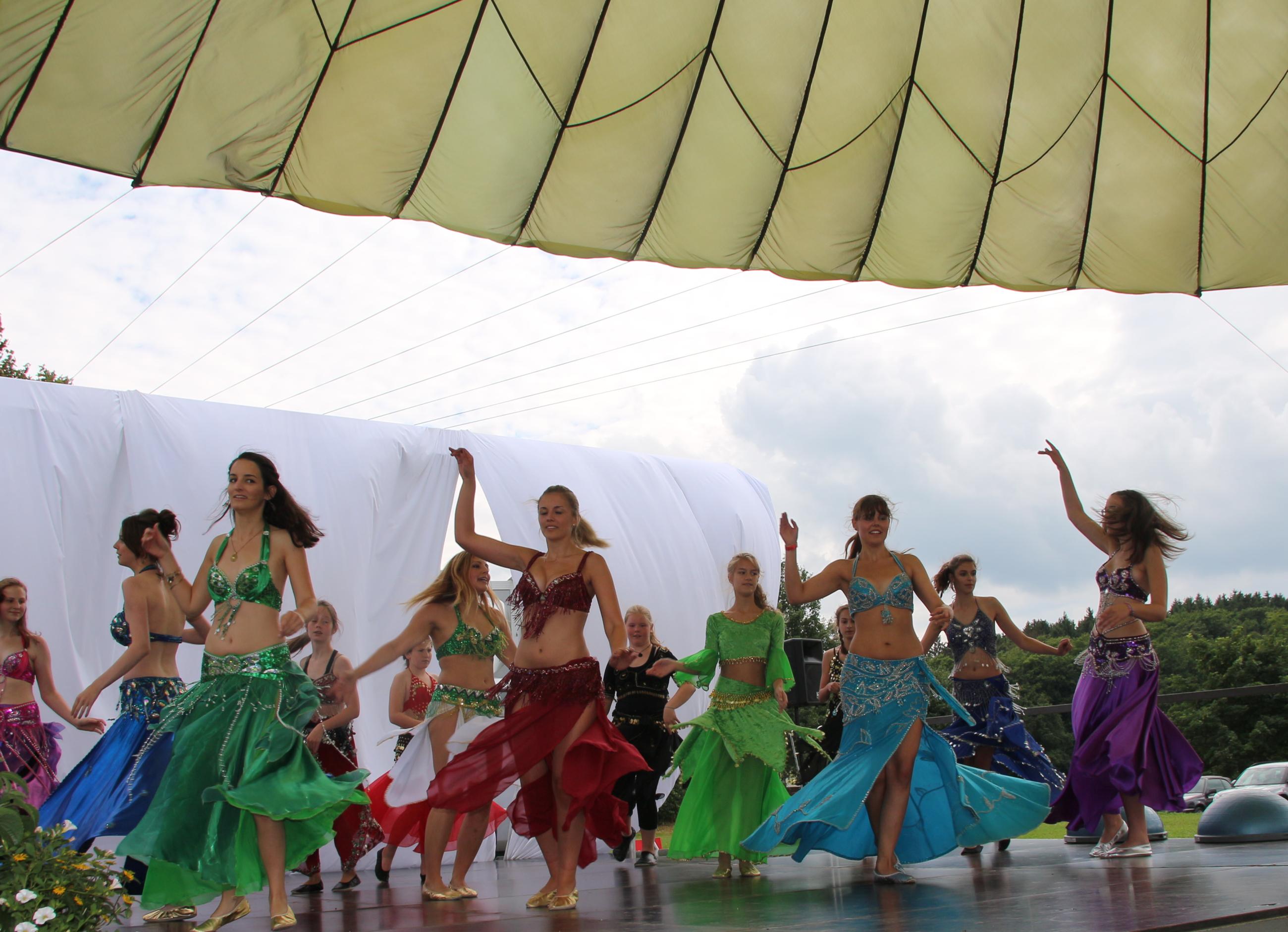 Raks Sharki – Orientalischer Tanz||Donau-Ries-Aktuell