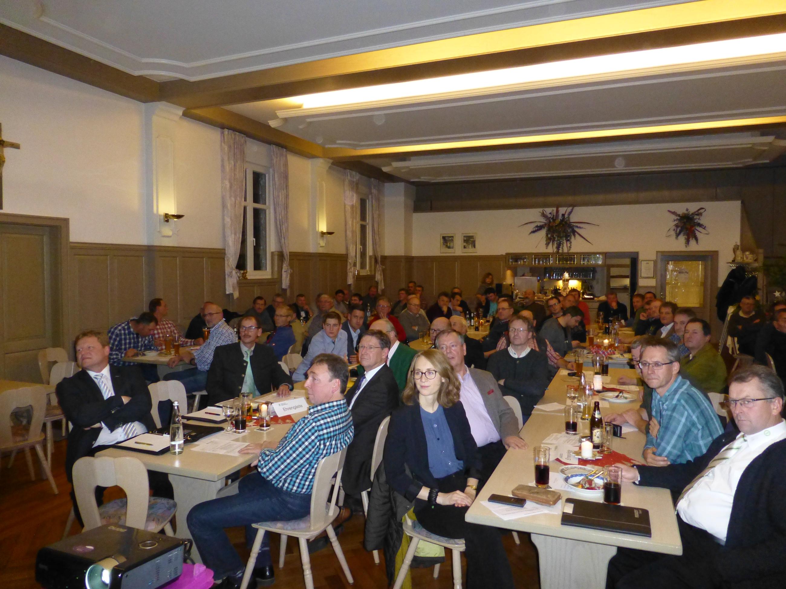 Jagdgenossenschaften im Landkreis diskutieren wichtige Themen ... Jagdgenossenschaften im Landkreis diskutieren wichtige Themen ...