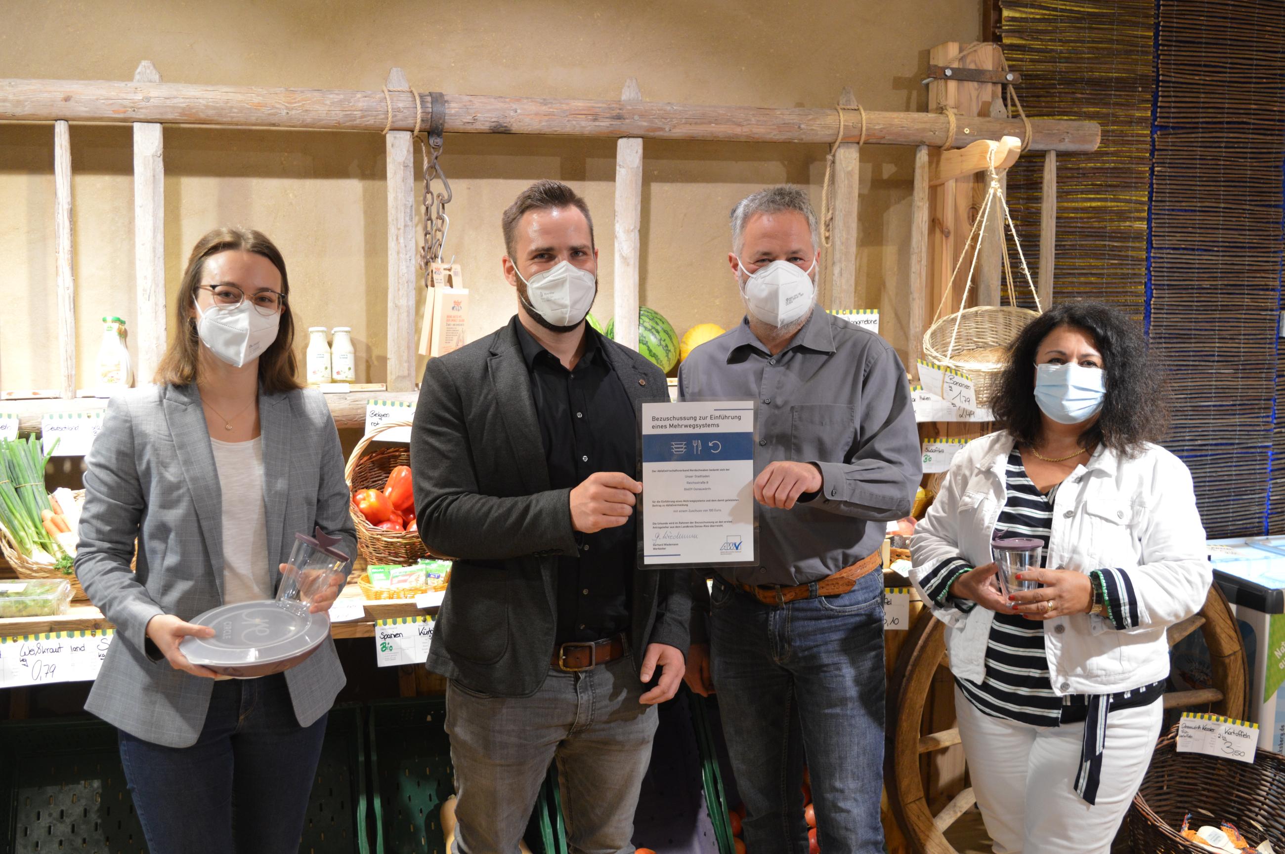 AWV würdigt Donauwörther Stadtladen für sein Mehrwegsystem|Donauwörth ...