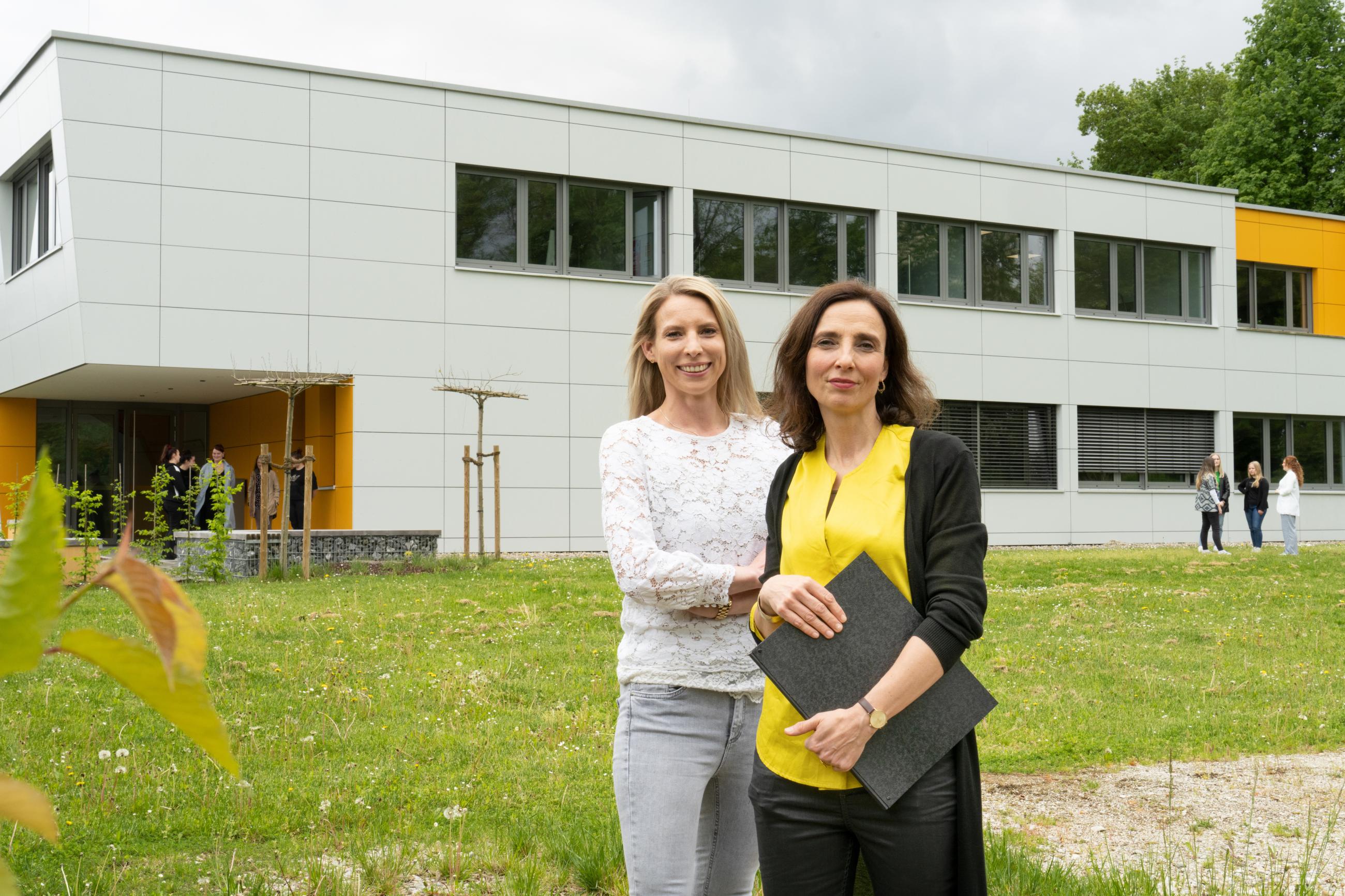 Neue Führung: Donau-Ries Kliniken stellen Pflegeausbildung neu auf ...