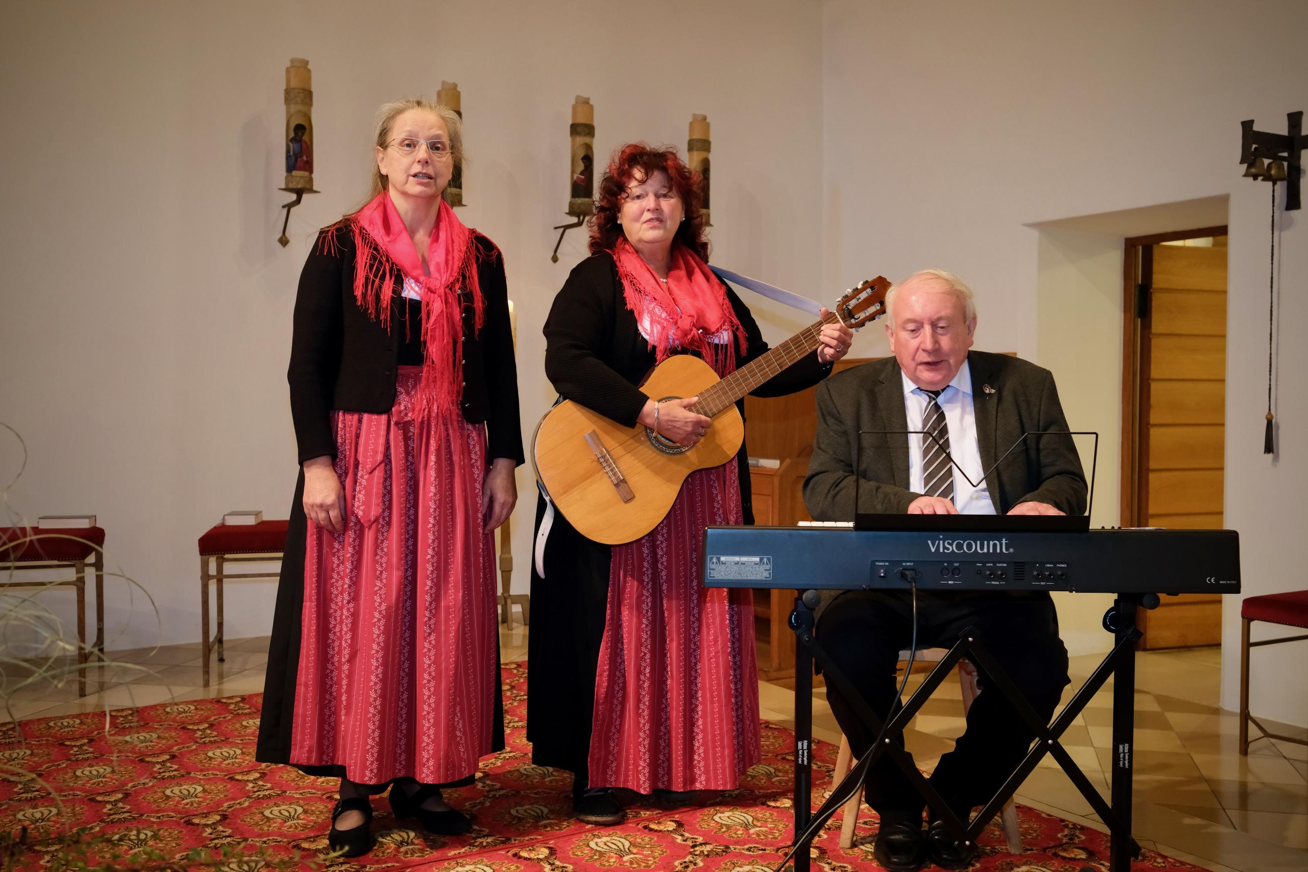 Dreikönigskonzert mit Erna Dirschinger und Freunden||Donau-Ries-Aktuell