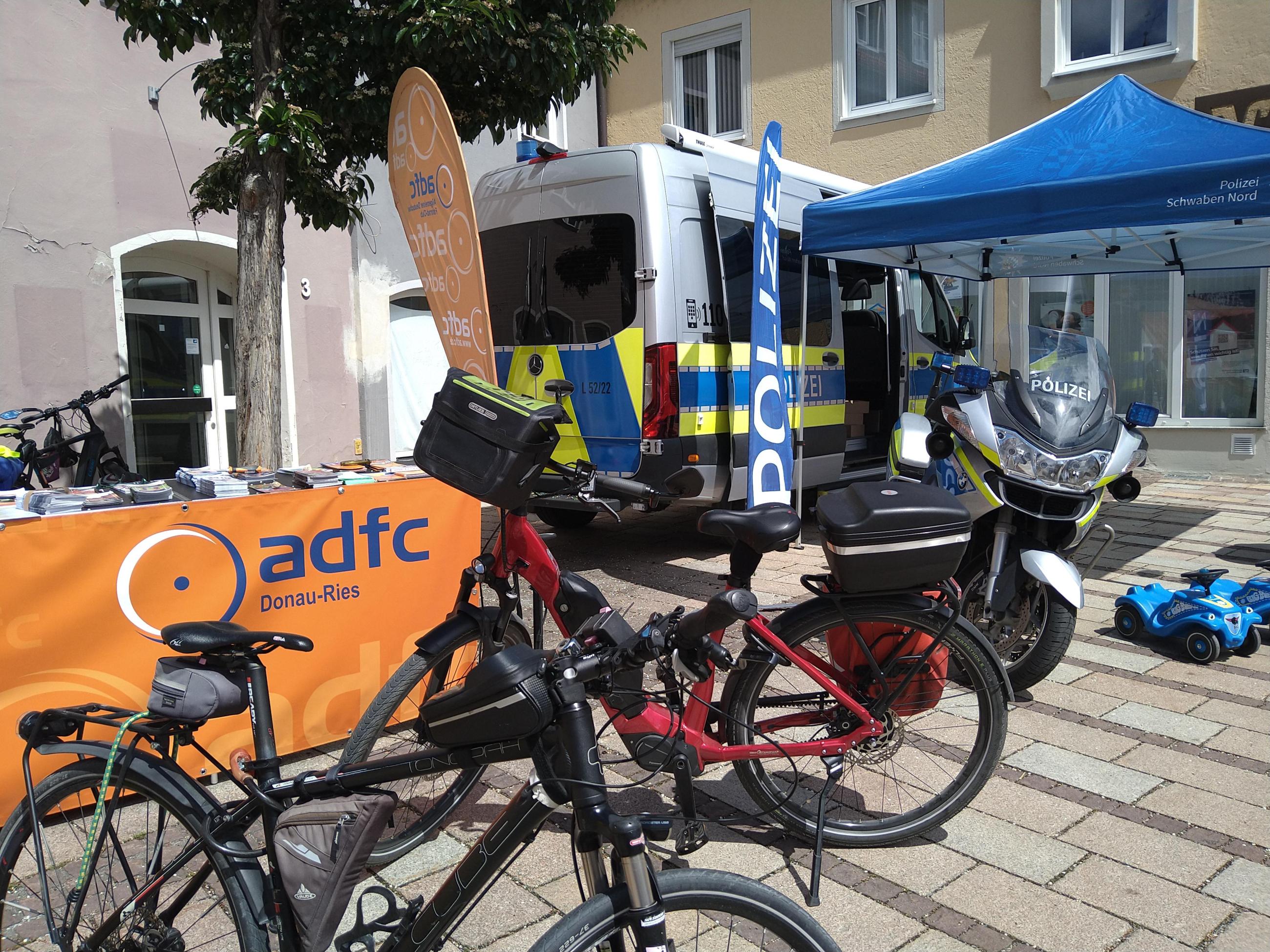 Fahrradcodierung beim ADFC Donau-Ries||Donau-Ries-Aktuell